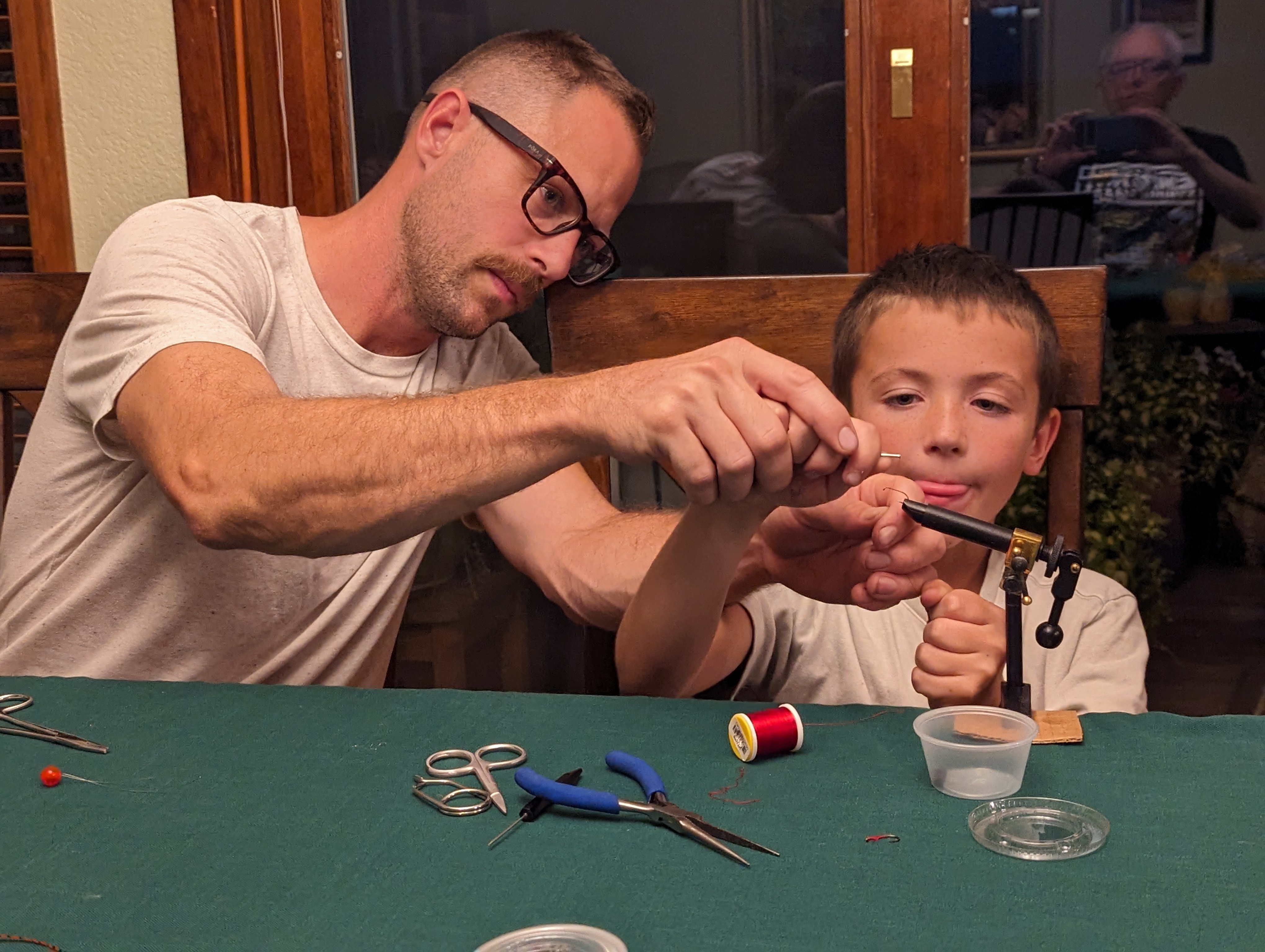 Fly Tying Classes Tie Flying